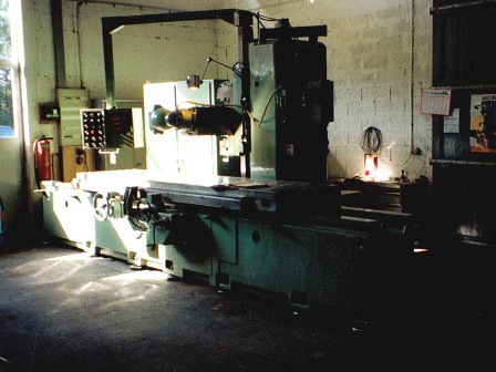 Fraiseuse GRAFFENSTADEN à banc fixe : Devis sur Techni-Contact - Fraiseuse à banc fixe