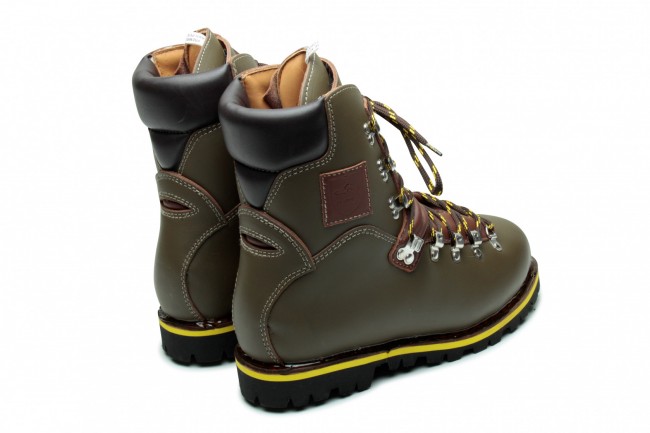 Chaussure brodequin bûcheron PARACHOC : Commandez sur Techni-Contact ...
