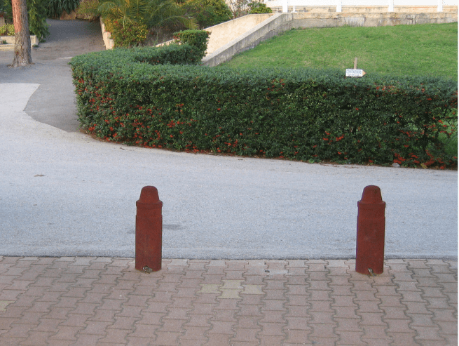 Borne anti-stationnement parkings : Commandez sur Techni-Contact ...