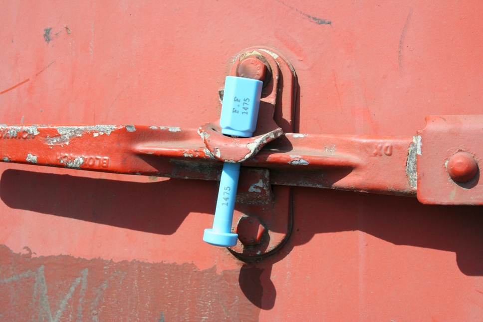 Scellé clou de securité pour container : Devis sur Techni-Contact ...