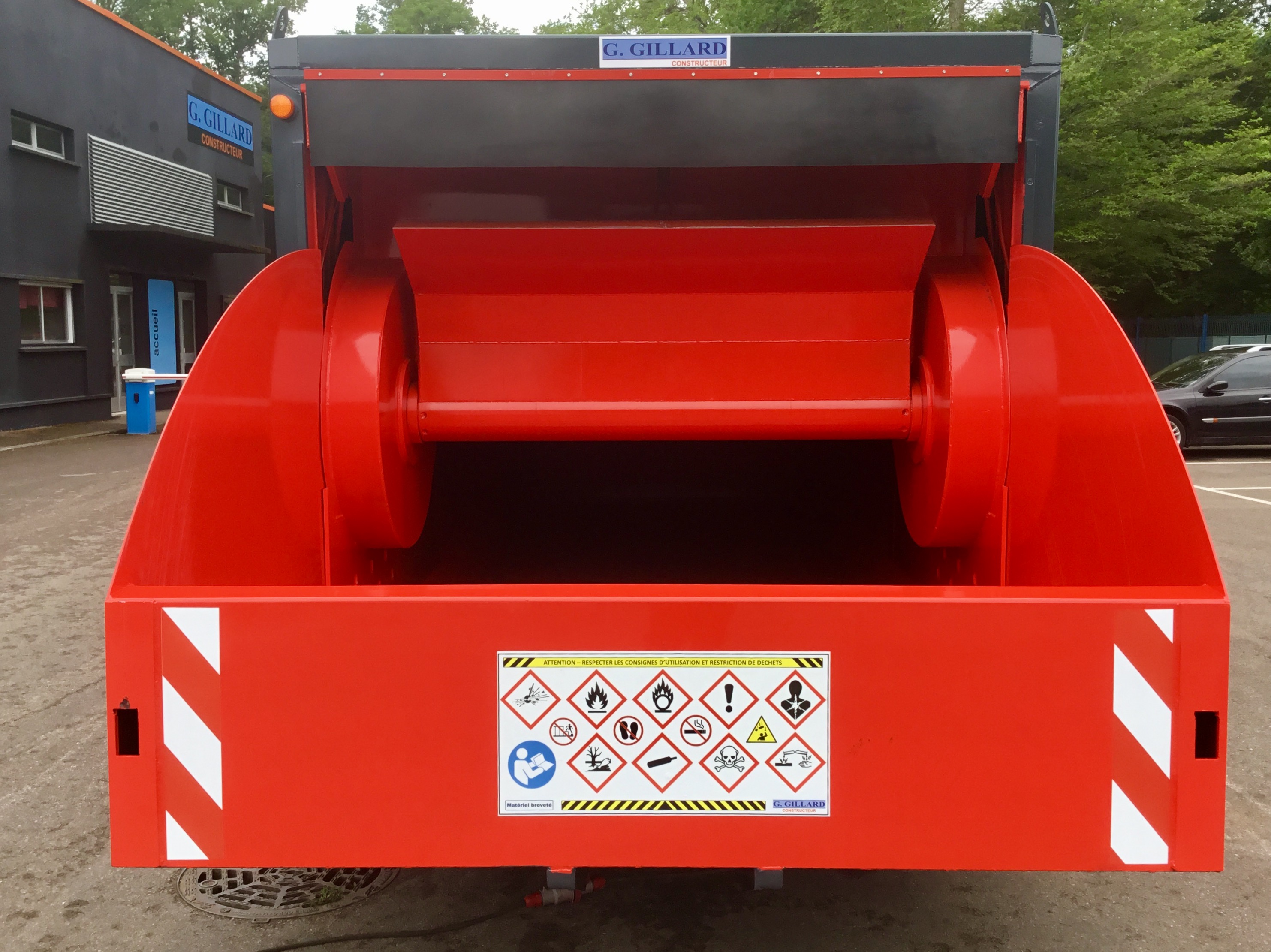 Compacteur monobloc avec grand auget : Devis sur Techni-Contact ...