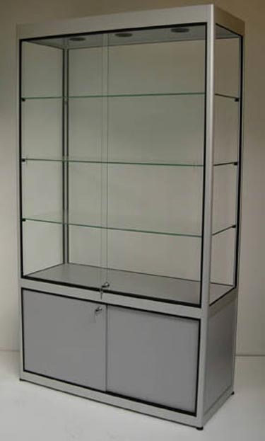 Vitrine d'exposition en verre et aluminium naturel : Devis sur Techni ...