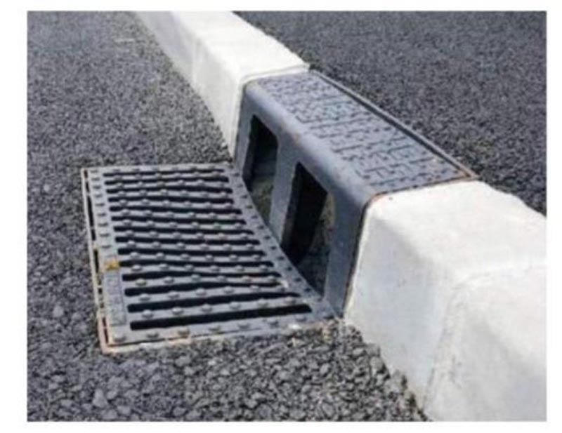 Grille avaloir PMR en fonte réglable en hauteur C 250 : Commandez sur ...