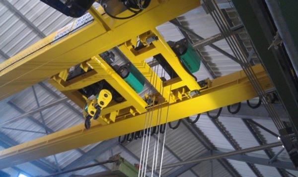 Pont roulant bi-poutre 30 T : Devis sur Techni-Contact - Pont roulant ...