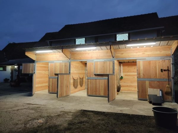 Box cheval ouverture intégrale 2 battants : Devis sur Techni-Contact ...