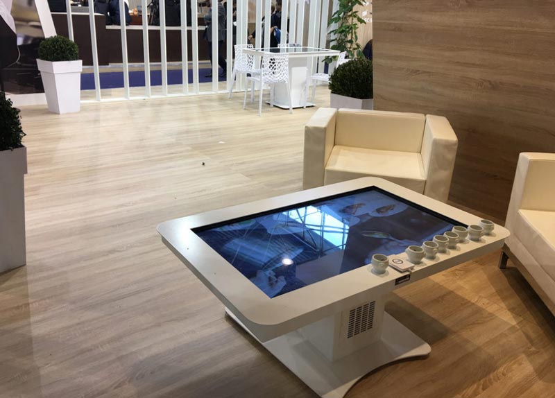 Table basse tactile multitouch : Devis sur Techni-Contact - Table basse connectée