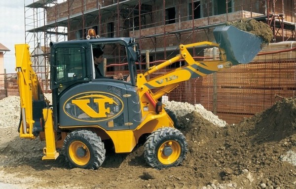 Mini chargeuse pelleteuse : Devis sur Techni-Contact - Engin de chargement