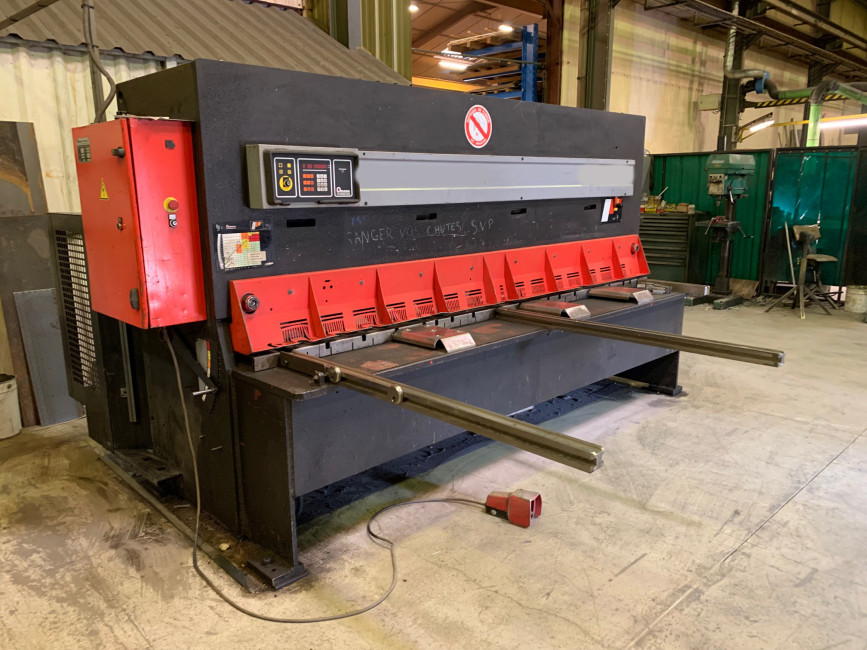 Cisaille guillotine hydraulique : Devis sur Techni-Contact - Cisaille ...